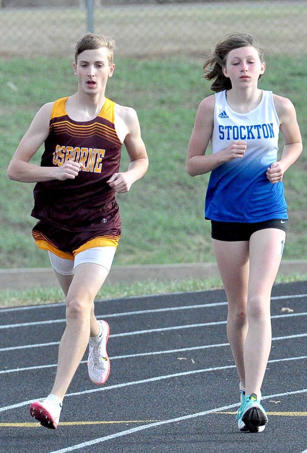 Stockton Connection: Jonny Hamel and Ryleigh Gardner in 3200M Run ...